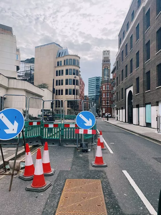 Mandatory Signs In Traffic - HSEWatch